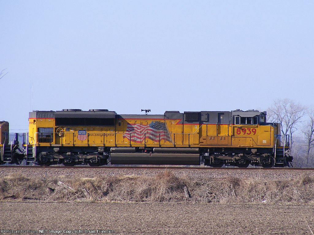 UP 8939